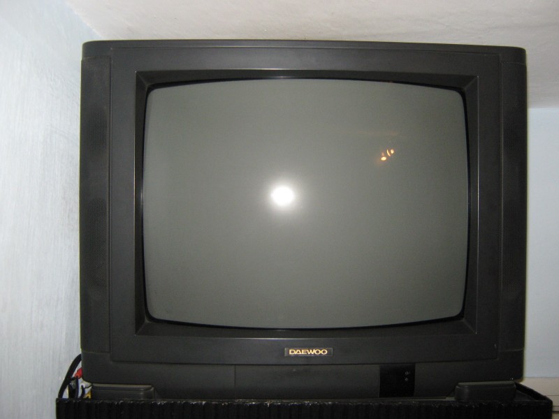 Vand Tv color Daewoo diagonala 51 cm.